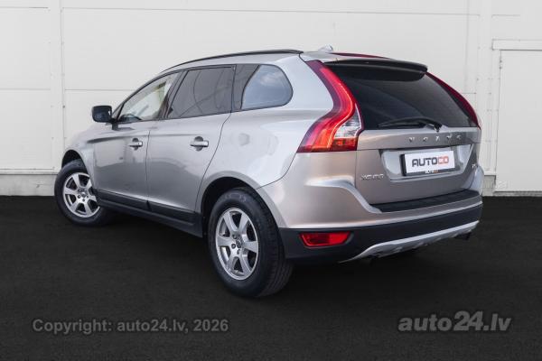 Pelēks Volvo XC60 2012 Tallina, ar dzinēja tilpumu 2.00 L un nobraukumu 194 tūkst. km par 7999 €, foto 6 vietnē AUTOMOTO.COM.LV