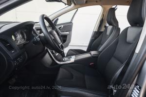 Pelēks Volvo XC60 2012 Tallina, ar dzinēja tilpumu 2.00 L un nobraukumu 194 tūkst. km par 7999 €, foto 16 vietnē AUTOMOTO.COM.LV