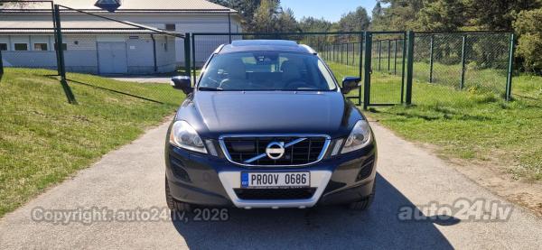 Pelēks Volvo XC60 2012 Tallina, ar dzinēja tilpumu 2.40 L un nobraukumu 239 tūkst. km par 9350 €, foto 2 vietnē AUTOMOTO.COM.LV
