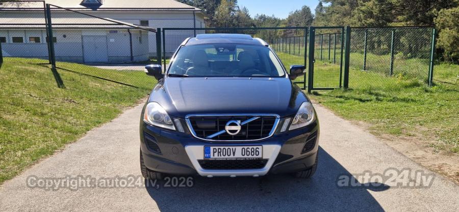 Pelēks Volvo XC60 2012 Tallina, ar dzinēja tilpumu 2.40 L un nobraukumu 239 tūkst. km par 9350 €, foto 3 vietnē AUTOMOTO.COM.LV