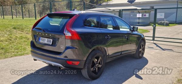 Pelēks Volvo XC60 2012 Tallina, ar dzinēja tilpumu 2.40 L un nobraukumu 239 tūkst. km par 9350 €, foto 6 vietnē AUTOMOTO.COM.LV