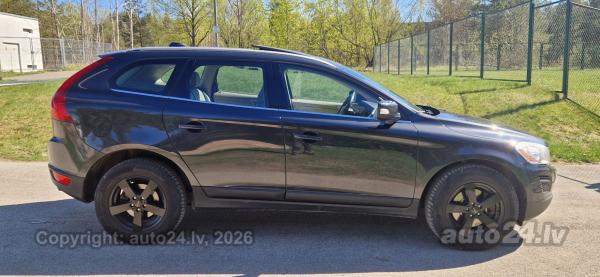 Pelēks Volvo XC60 2012 Tallina, ar dzinēja tilpumu 2.40 L un nobraukumu 239 tūkst. km par 9350 €, foto 7 vietnē AUTOMOTO.COM.LV