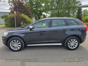 Pelēks Volvo XC60 2012 Paide, ar dzinēja tilpumu 2.40 L un nobraukumu 274 tūkst. km par 8950 €, foto 4 vietnē AUTOMOTO.COM.LV