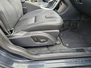 Pelēks Volvo XC60 2012 Paide, ar dzinēja tilpumu 2.40 L un nobraukumu 274 tūkst. km par 8950 €, foto 26 vietnē AUTOMOTO.COM.LV