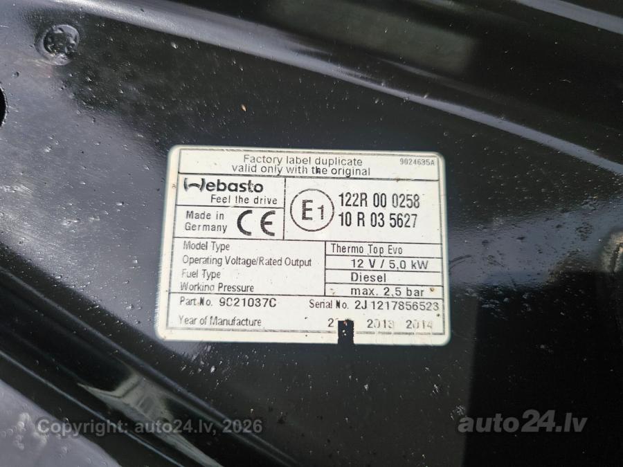 Pelēks Volvo XC60 2012 Paide, ar dzinēja tilpumu 2.40 L un nobraukumu 274 tūkst. km par 8950 €, foto 29 vietnē AUTOMOTO.COM.LV