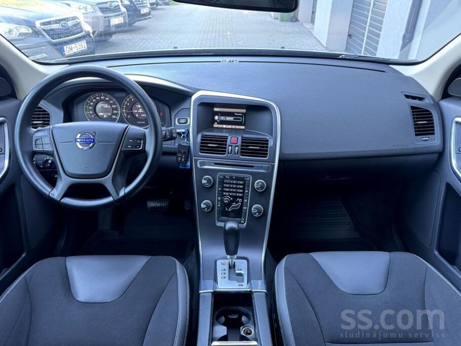 Grey Volvo XC60 2012 in Riga, with an engine capacity of 2.00 L and mileage of 194 thousand km for 9700 €, photo 13 on AUTOMOTO.COM.LV