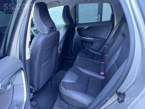 Grey Volvo XC60 2012 in Riga, with an engine capacity of 2.00 L and mileage of 194 thousand km for 9700 €, photo 16 on AUTOMOTO.COM.LV