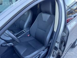 Grey Volvo XC60 2012 in Riga, with an engine capacity of 2.00 L and mileage of 194 thousand km for 9700 €, photo 18 on AUTOMOTO.COM.LV