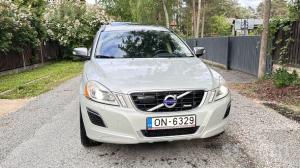 Grey Volvo XC60 2012 in Riga, with an engine capacity of 2.40 L and mileage of 317 thousand km for 8150 €, photo 8 on AUTOMOTO.COM.LV