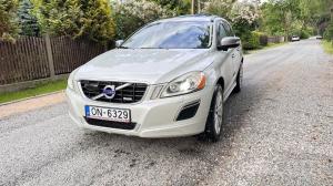 Grey Volvo XC60 2012 in Riga, with an engine capacity of 2.40 L and mileage of 317 thousand km for 8150 €, photo 9 on AUTOMOTO.COM.LV