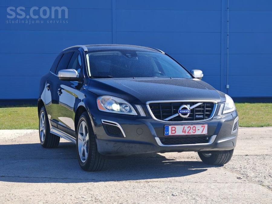 Grey Volvo XC60 2012 in Riga, with an engine capacity of 2.40 L and mileage of 335 thousand km for 9490 €, photo 6 on AUTOMOTO.COM.LV