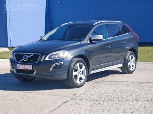 Grey Volvo XC60 2012 in Riga, with an engine capacity of 2.40 L and mileage of 335 thousand km for 9490 €, photo 8 on AUTOMOTO.COM.LV