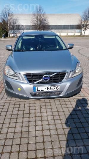 Pelēks Volvo XC60 2012 Ventspils, ar dzinēja tilpumu 2.00 L un nobraukumu 340 tūkst. km par 5000 €, foto 7 vietnē AUTOMOTO.COM.LV