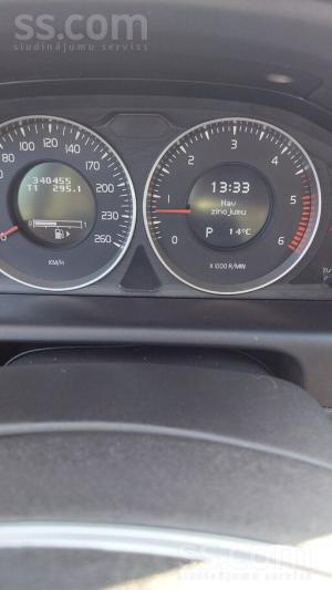 Pelēks Volvo XC60 2012 Ventspils, ar dzinēja tilpumu 2.00 L un nobraukumu 340 tūkst. km par 5000 €, foto 13 vietnē AUTOMOTO.COM.LV