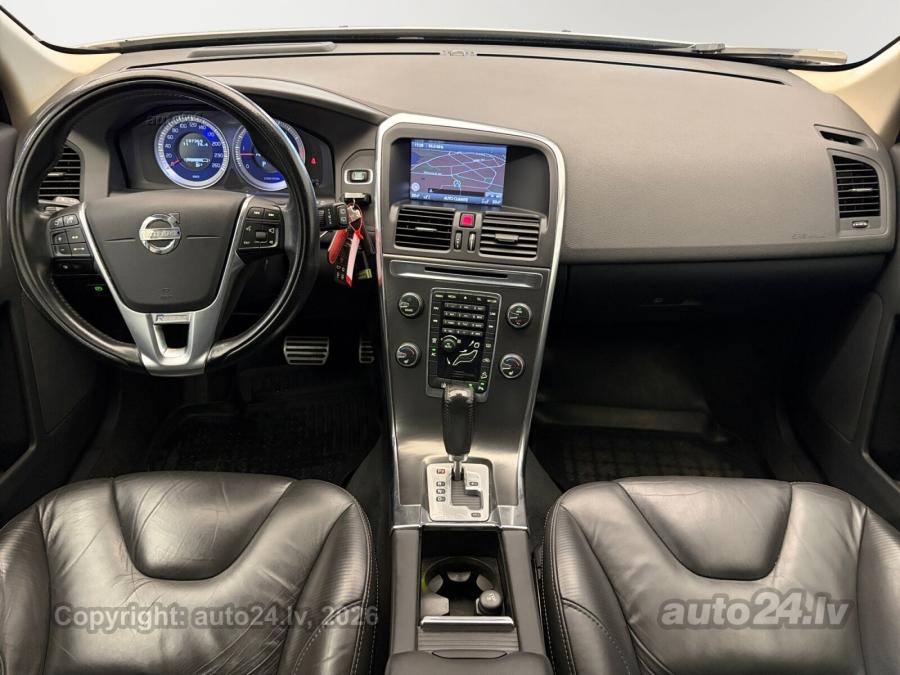 Grey Volvo XC60 2012 in Tallinn, with an engine capacity of 2.40 L and mileage of 187 thousand km for 12500 €, photo 8 on AUTOMOTO.COM.LV