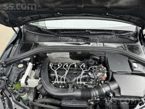 Grey Volvo XC60 2012 in Rezekne, with an engine capacity of 2.00 L and mileage of 257 thousand km for 8900 €, photo 11 on AUTOMOTO.COM.LV