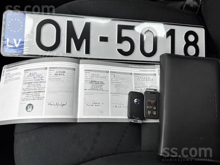 Grey Volvo XC60 2012 in Rezekne, with an engine capacity of 2.00 L and mileage of 257 thousand km for 8900 €, photo 19 on AUTOMOTO.COM.LV