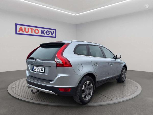 Grey Volvo XC60 2012 in Kaunas, with an engine capacity of 2.00 L and mileage of 273 thousand km for 10999 €, photo 5 on AUTOMOTO.COM.LV
