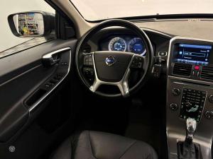 Pelēks Volvo XC60 2012 Marijampole, ar dzinēja tilpumu 2.40 L un nobraukumu 200 tūkst. km par 11750 €, foto 13 vietnē AUTOMOTO.COM.LV