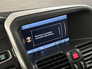 Pelēks Volvo XC60 2012 Marijampole, ar dzinēja tilpumu 2.40 L un nobraukumu 200 tūkst. km par 11750 €, foto 16 vietnē AUTOMOTO.COM.LV