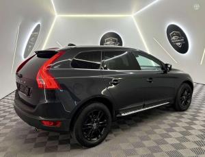 Pelēks Volvo XC60 2012 Marijampole, ar dzinēja tilpumu 2.40 L un nobraukumu 200 tūkst. km par 11750 €, foto 25 vietnē AUTOMOTO.COM.LV