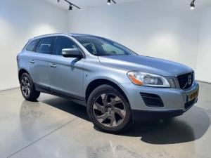 Grey Volvo XC60 2012 in Jurmala, with an engine capacity of 2.00 L and mileage of 263 thousand km for 10495 €, photo  on AUTOMOTO.COM.LV