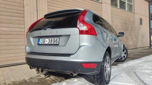 Grey Volvo XC60 2012 in Riga, with an engine capacity of 2.40 L and mileage of 273 thousand km for 9490 €, photo 9 on AUTOMOTO.COM.LV