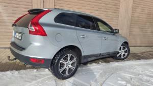 Grey Volvo XC60 2012 in Riga, with an engine capacity of 2.40 L and mileage of 273 thousand km for 9490 €, photo 25 on AUTOMOTO.COM.LV