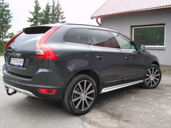 Pelēks Volvo XC60 2012 Rīga, ar dzinēja tilpumu 2.00 L un nobraukumu 216 tūkst. km par 11350 €, foto 8 vietnē AUTOMOTO.COM.LV