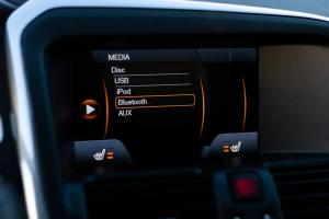 Pelēks Volvo XC60 2012 Rīga, ar dzinēja tilpumu 2.40 L un nobraukumu 260 tūkst. km par 11995 €, foto 15 vietnē AUTOMOTO.COM.LV