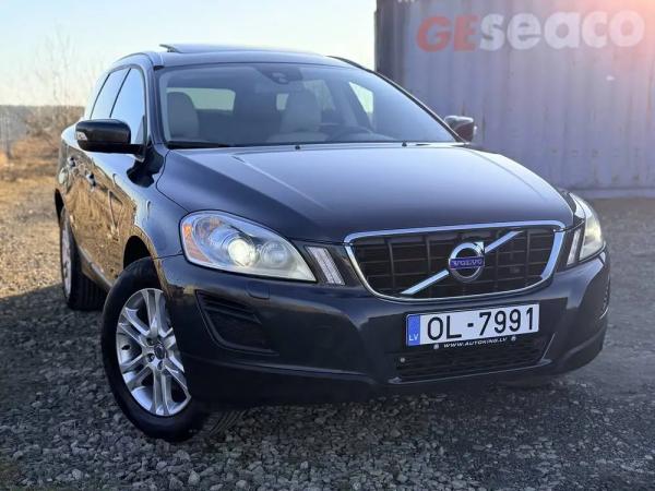 Pelēks Volvo XC60 2012 Rīga, ar dzinēja tilpumu 2.40 L un nobraukumu 230 tūkst. km par 11500 €, foto 1 vietnē AUTOMOTO.COM.LV
