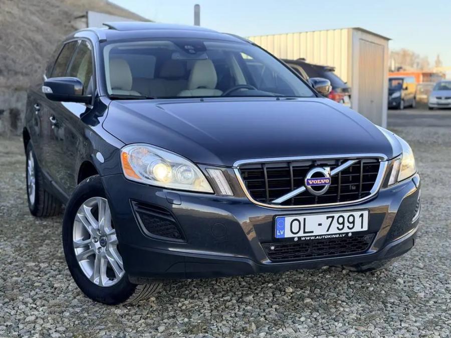 Pelēks Volvo XC60 2012 Rīga, ar dzinēja tilpumu 2.40 L un nobraukumu 230 tūkst. km par 11500 €, foto 33 vietnē AUTOMOTO.COM.LV