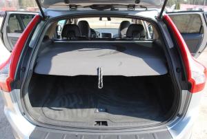 Grey Volvo XC60 2012 in Riga, with an engine capacity of 2.40 L and mileage of 286 thousand km for 7770 €, photo 10 on AUTOMOTO.COM.LV