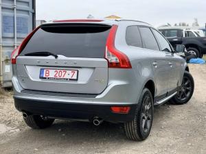 Grey Volvo XC60 2012 in Riga, with an engine capacity of 2.00 L and mileage of 0 thousand km for 9500 €, photo 5 on AUTOMOTO.COM.LV