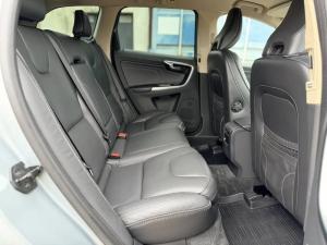 Grey Volvo XC60 2012 in Riga, with an engine capacity of 2.00 L and mileage of 0 thousand km for 9500 €, photo 26 on AUTOMOTO.COM.LV