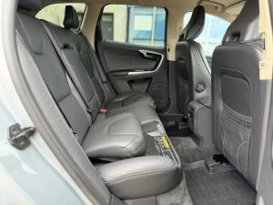 Grey Volvo XC60 2012 in Riga, with an engine capacity of 2.00 L and mileage of 0 thousand km for 9500 €, photo 27 on AUTOMOTO.COM.LV