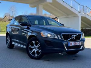 Grey Volvo XC60 2012 in Rezekne, with an engine capacity of 2.40 L and mileage of 283 thousand km for 9990 €, photo 4 on AUTOMOTO.COM.LV