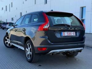 Grey Volvo XC60 2012 in Rezekne, with an engine capacity of 2.40 L and mileage of 283 thousand km for 9990 €, photo 6 on AUTOMOTO.COM.LV