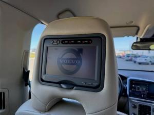 Grey Volvo XC60 2012 in Rezekne, with an engine capacity of 2.40 L and mileage of 283 thousand km for 9990 €, photo 14 on AUTOMOTO.COM.LV