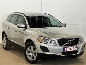 Pelēks Volvo XC60 2012 Jūrmala, ar dzinēja tilpumu 2.00 L un nobraukumu 254 tūkst. km par 9990 €, foto 5 vietnē AUTOMOTO.COM.LV