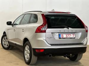 Pelēks Volvo XC60 2012 Jūrmala, ar dzinēja tilpumu 2.00 L un nobraukumu 254 tūkst. km par 9990 €, foto 12 vietnē AUTOMOTO.COM.LV