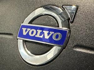 Pelēks Volvo XC60 2012 Jūrmala, ar dzinēja tilpumu 2.00 L un nobraukumu 254 tūkst. km par 9990 €, foto 37 vietnē AUTOMOTO.COM.LV