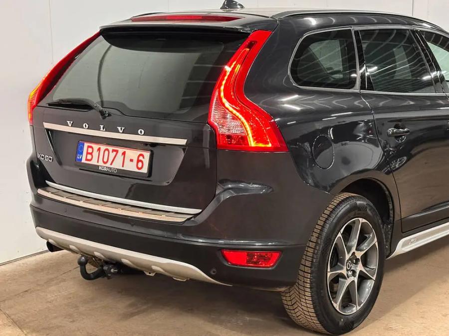 Pelēks Volvo XC60 2012 Jūrmala, ar dzinēja tilpumu 2.00 L un nobraukumu 302 tūkst. km par 10450 €, foto 11 vietnē AUTOMOTO.COM.LV