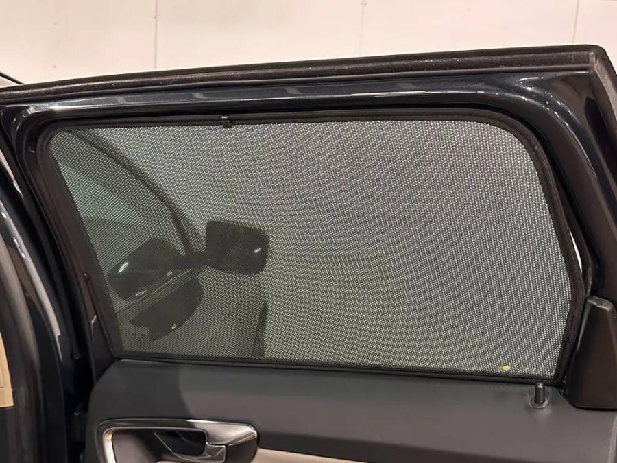 Pelēks Volvo XC60 2012 Jūrmala, ar dzinēja tilpumu 2.00 L un nobraukumu 302 tūkst. km par 10450 €, foto 25 vietnē AUTOMOTO.COM.LV