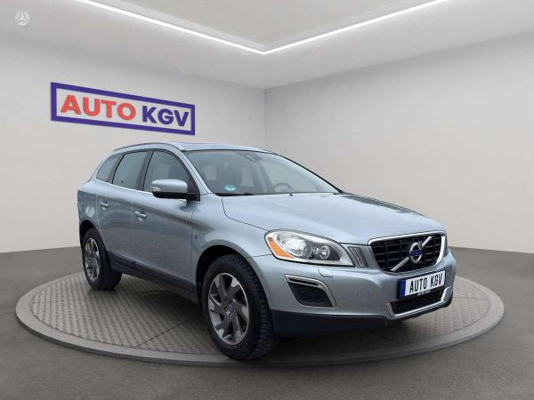 Pelēks Volvo XC60 2012 Kauņa, ar dzinēja tilpumu 2.00 L un nobraukumu 273 tūkst. km par 10999 €, foto 7 vietnē AUTOMOTO.COM.LV
