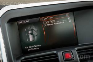 Grey Volvo XC60 2012 in Tukums, with an engine capacity of 2.00 L and mileage of 299 thousand km for 9190 €, photo 14 on AUTOMOTO.COM.LV