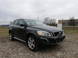 Pelēks Volvo XC60 2012 Saldus, ar dzinēja tilpumu 2.00 L un nobraukumu 352 tūkst. km par 8700 €, foto 4 vietnē AUTOMOTO.COM.LV