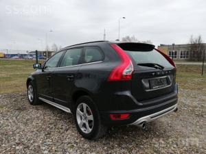 Pelēks Volvo XC60 2012 Saldus, ar dzinēja tilpumu 2.00 L un nobraukumu 352 tūkst. km par 8700 €, foto 5 vietnē AUTOMOTO.COM.LV