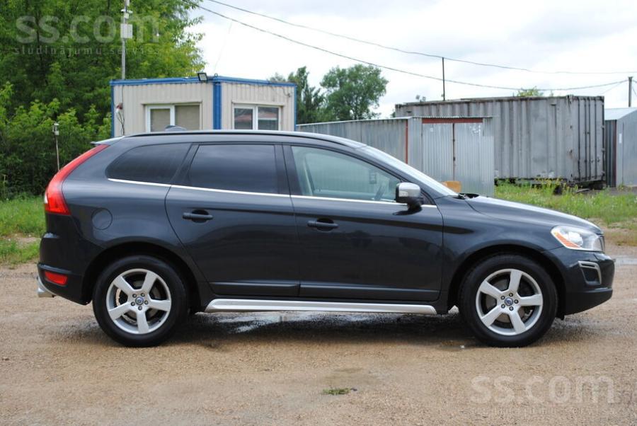 Pelēks Volvo XC60 2012 Rīga, ar dzinēja tilpumu 2.40 L un nobraukumu 275 tūkst. km par 10390 €, foto 7 vietnē AUTOMOTO.COM.LV