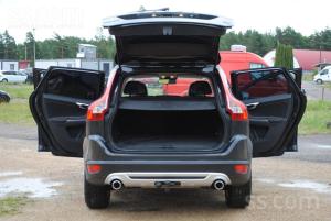 Pelēks Volvo XC60 2012 Rīga, ar dzinēja tilpumu 2.40 L un nobraukumu 275 tūkst. km par 10390 €, foto 9 vietnē AUTOMOTO.COM.LV